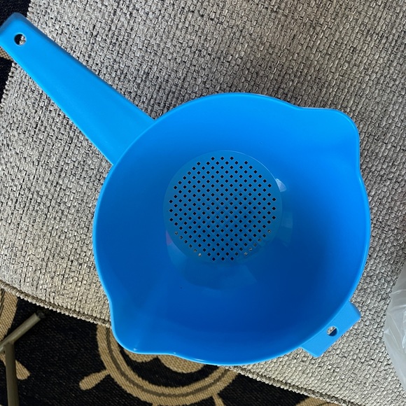 Tupperware | Kitchen | Tupperware 2 Quart Colanderstrainer | Poshmark